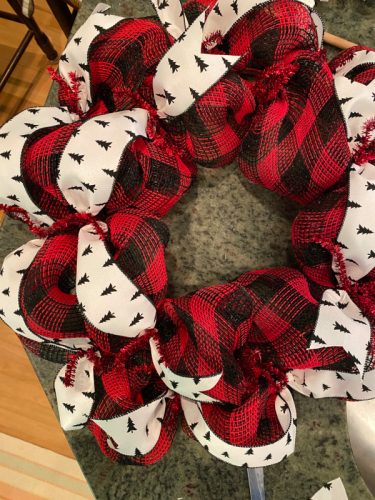 Learning How to Make One of these Fabulous Mesh and Ribbon Wreaths ...